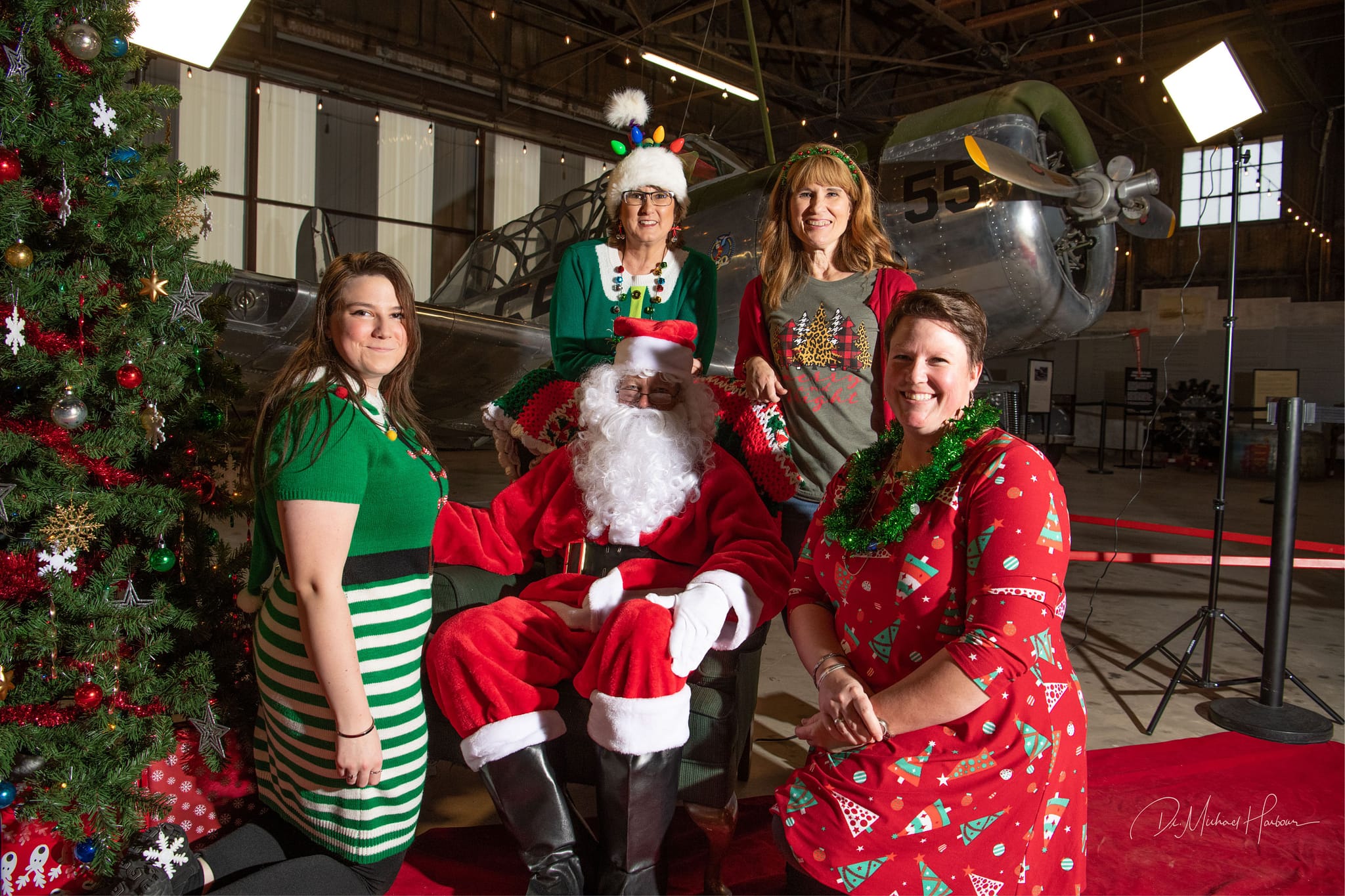 Celebrating Christmas at the Jolly Jamboree – National WASP WWII Museum